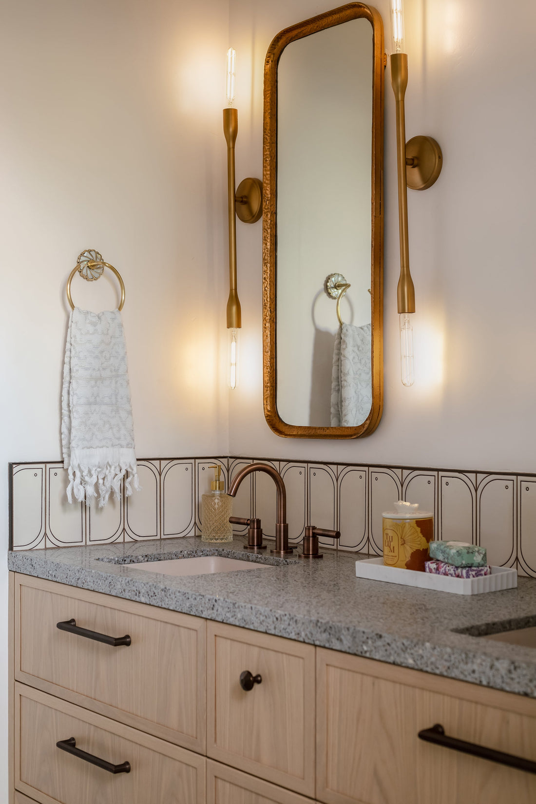 Modern Handpaint Relief Tile – Clay Imports