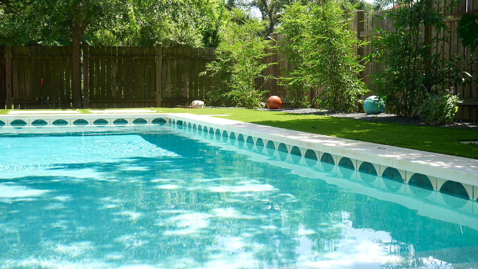 Champagne Quarter Circle Pool Waterline - Clay Imports