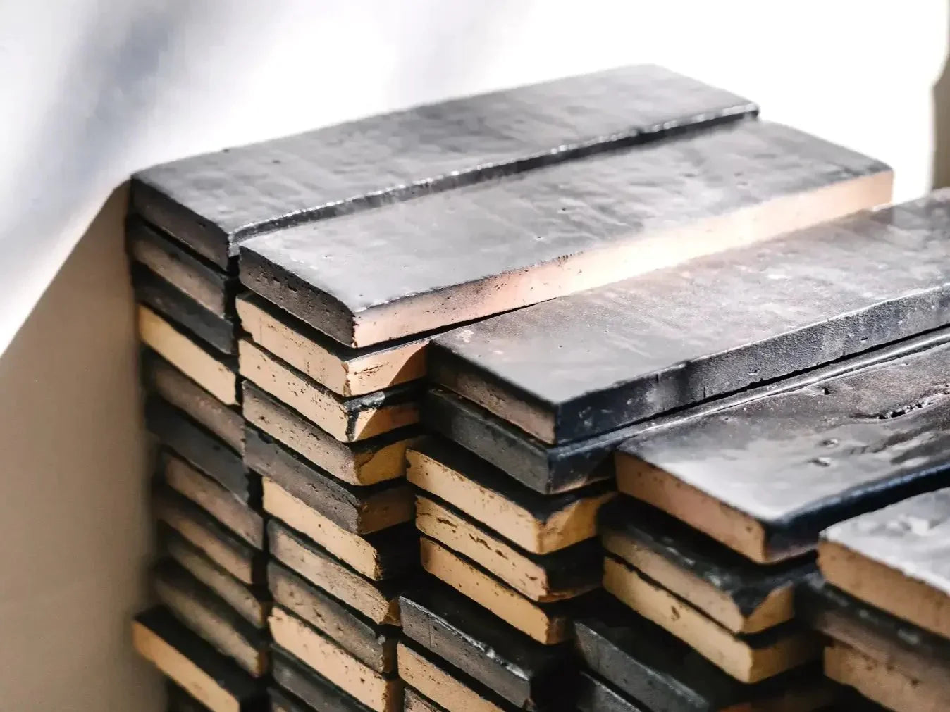 Glazed Thin Brick Twine 2.5" x 8" - Clay Imports Store