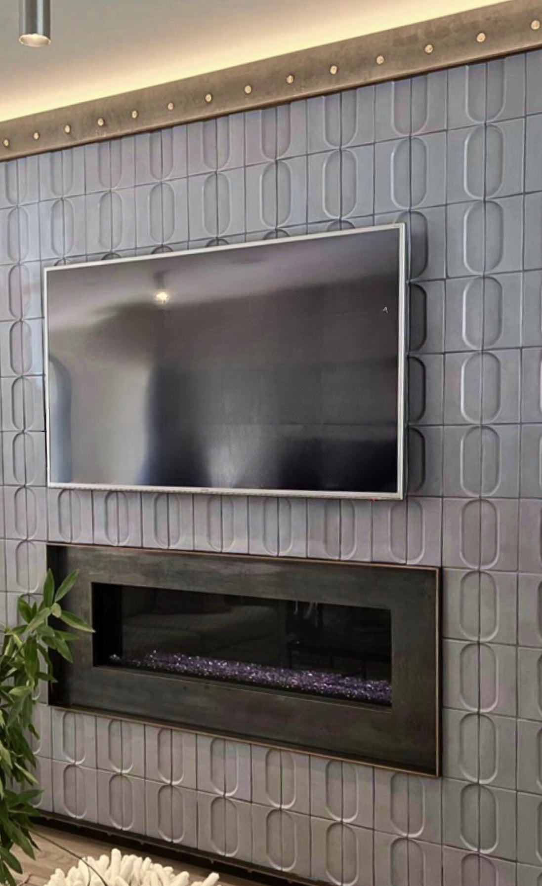 Oval Wild Berry 4"x8" l Dimensional Tile l Clay Tile l Low Maintenance ...