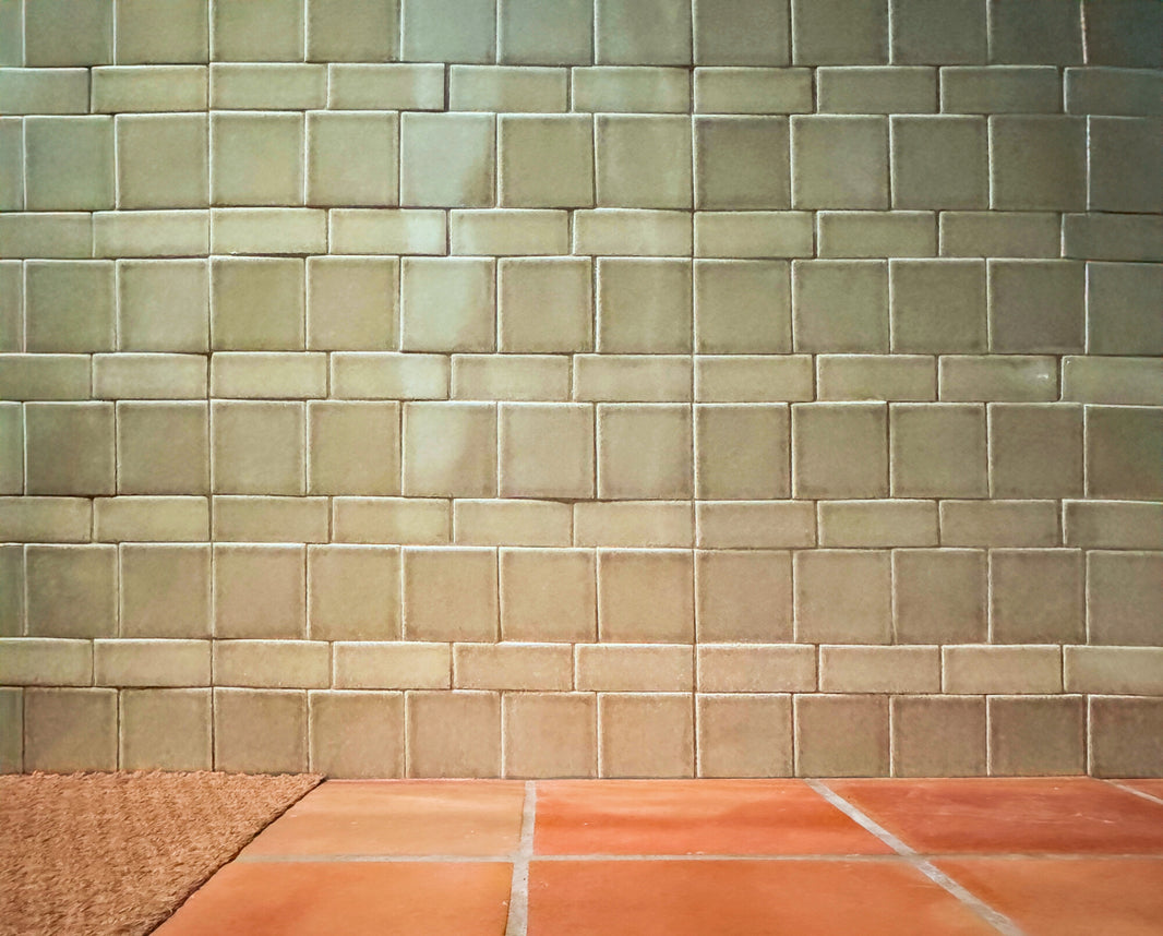 Tile 101: Understanding Crazing in Glazed Tiles – Clay Imports
